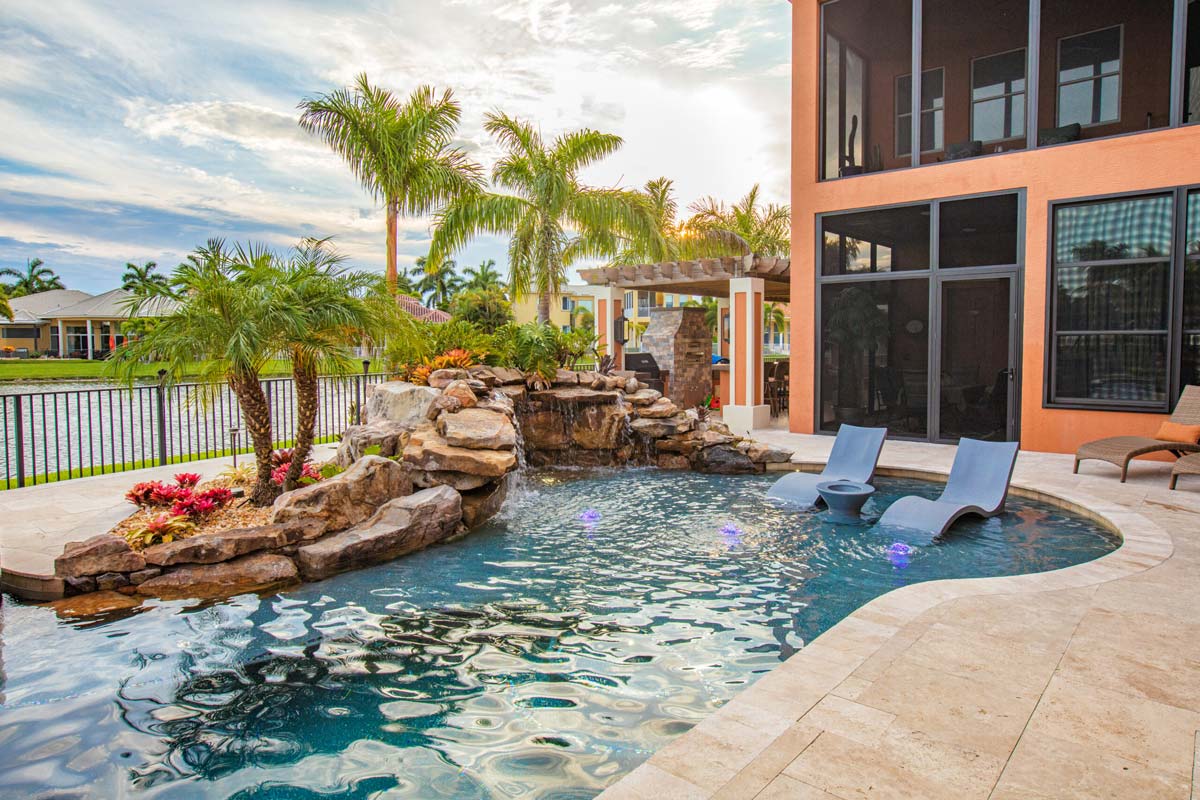 Top 10 Modern Swimming Pool Designs to Elevate Your Outdoors