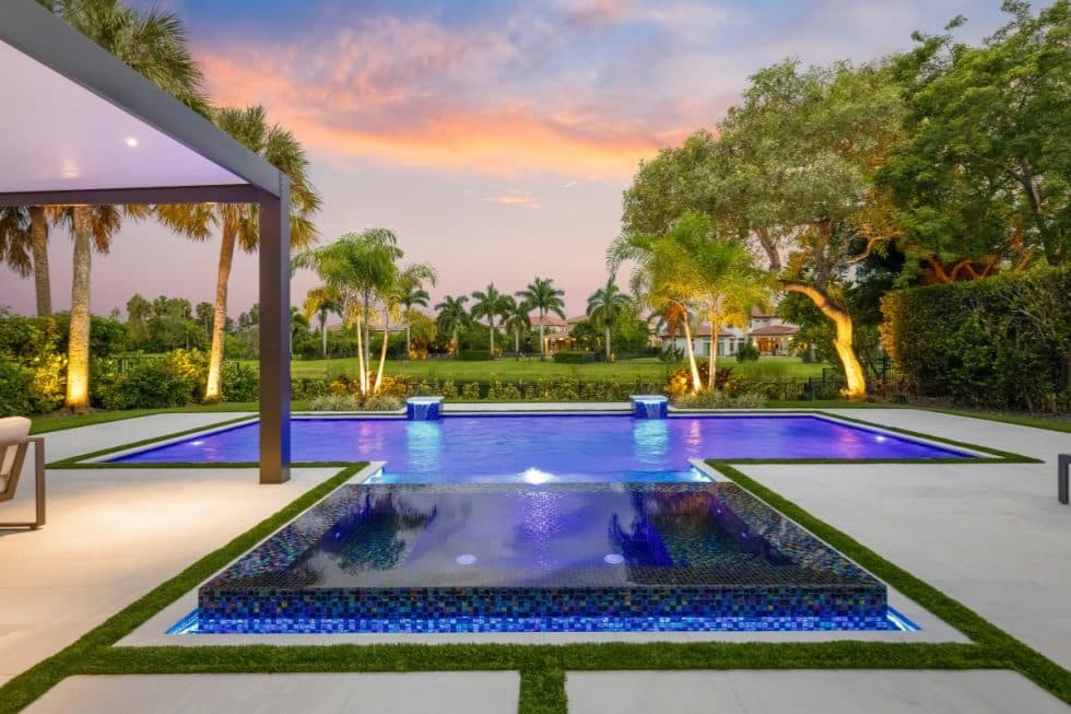The Ultimate Luxury Pool Grotto Guide